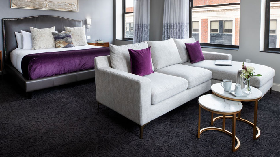 Wichita Accommodations | Ambassador Hotel Wichita, Autograph Collection